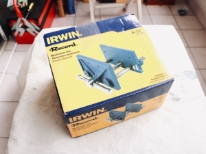 Irwin Woodworking Vise - Review, Mounting & Installation Video
