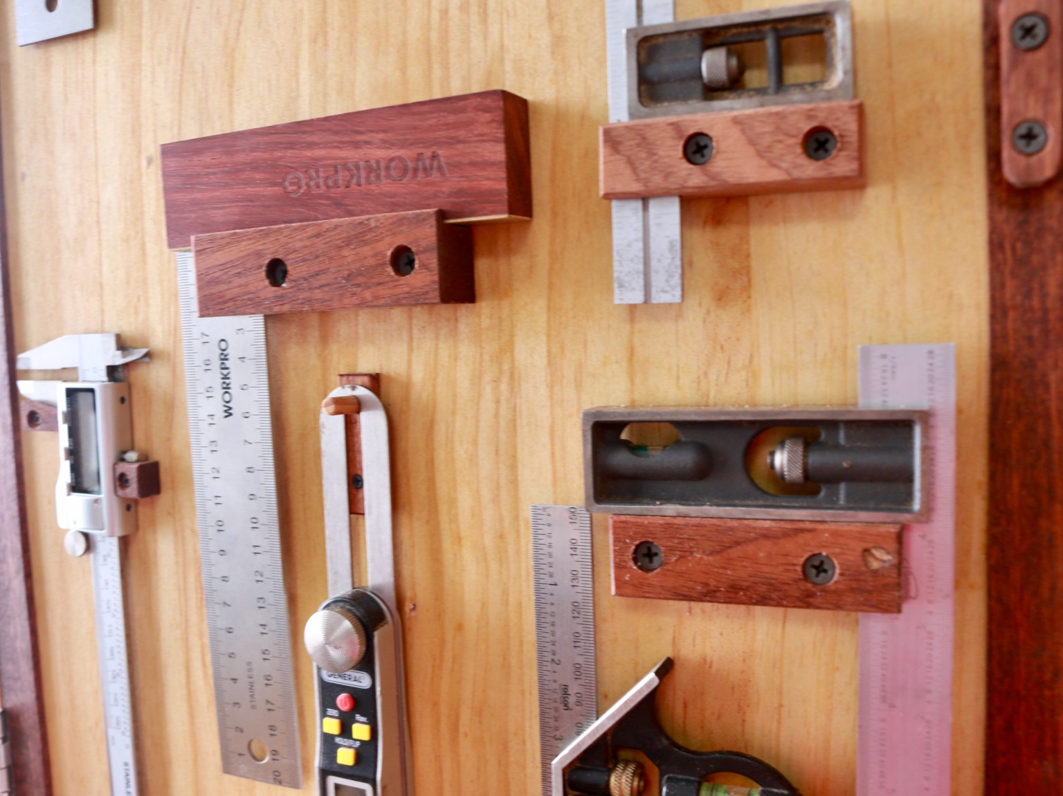 My Amazing Woodworking Hand Tools Cabinet - Etto Woodworking